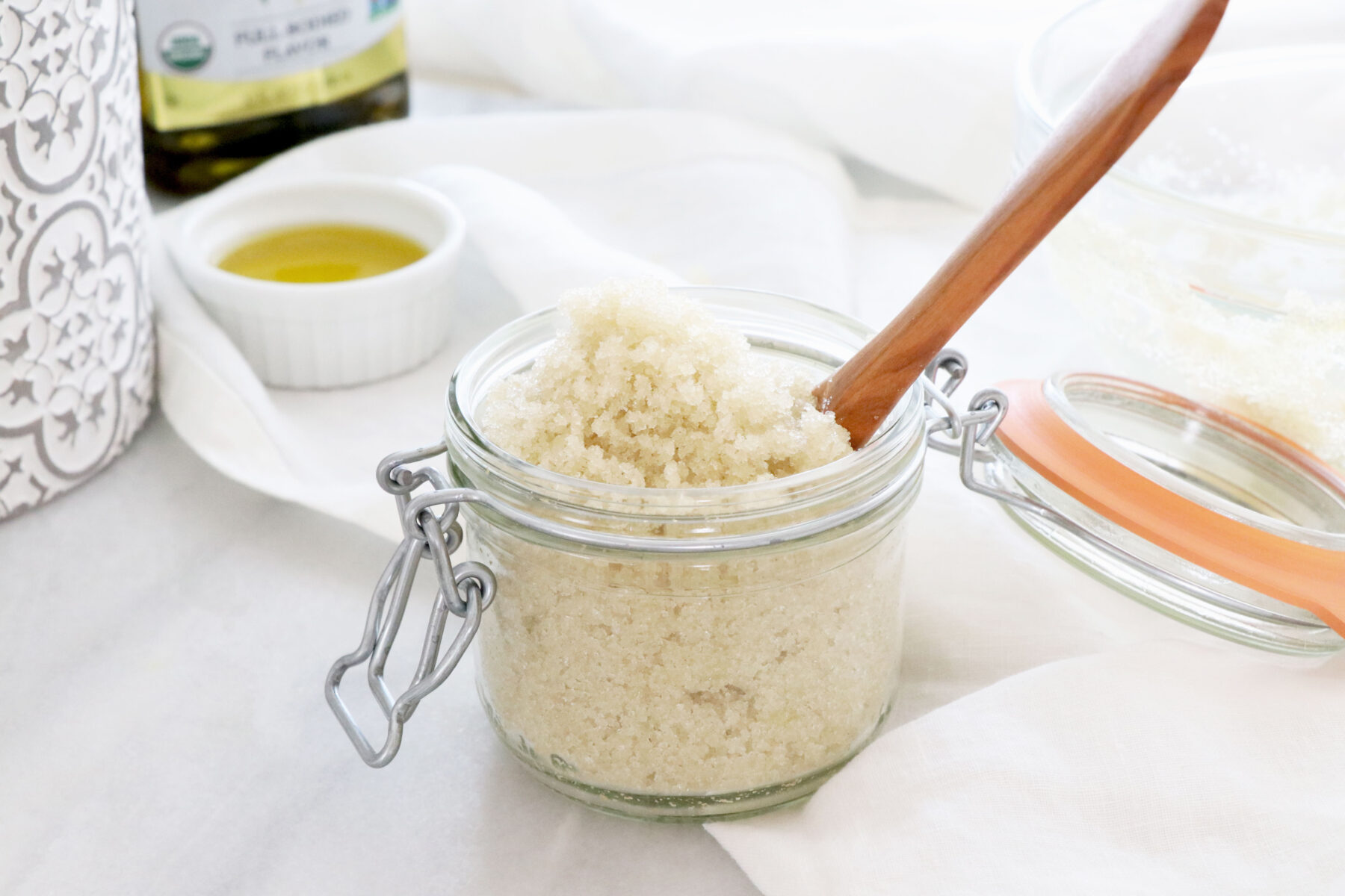 BEAUTY USES FOR ORGANIC EXTRA VIRGIN OLIVE OIL – Healthy Grocery Girl
